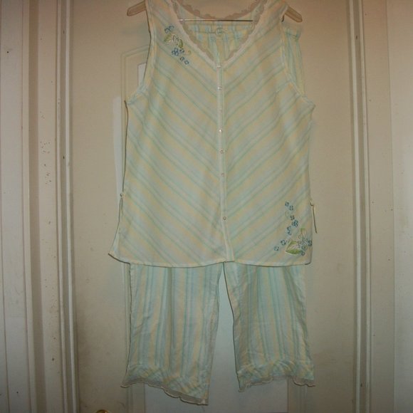 Earth Angels | Intimates & Sleepwear | Earth Angels Camisole Bloomers ...